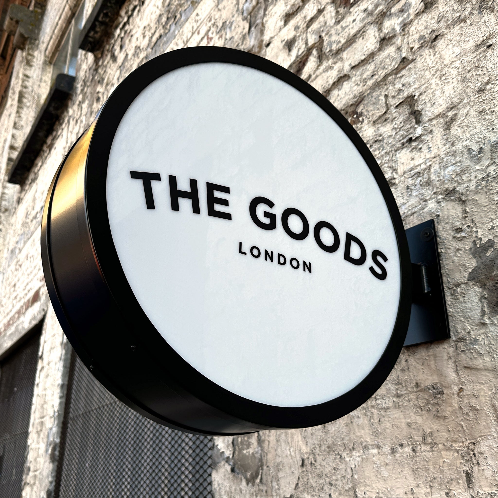 Black Metal Circle Light Box – 'The Goods' Signs London